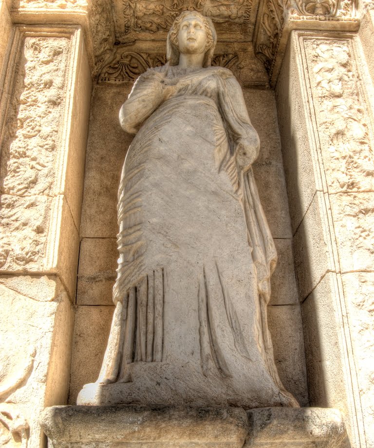 Majestic Architecture of the Celsus Library in Ephesus - VSQ Travel ...